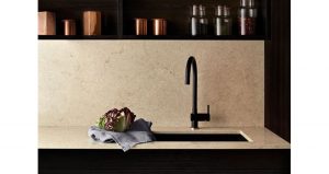 Protect your kitchen walls with trending kitchen splashbacks